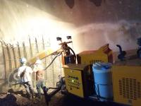 China Electric / Diesel Concrete Shotcrete Robot Wireless Remote Control For Tunnel for sale
