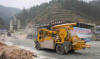 China Distance Upward 17 - 19m Robotic Shotcrete Machine 55KW / 1480rpm Max Output 4 - 30 M3/H for sale