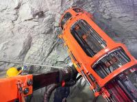 China KDM12A-1BCDL Jumbo Rock Drill Anchor Rod Machine For Tunnel Height 2900 - 5000mm for sale