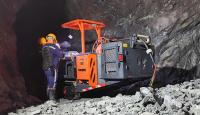 China Articulated Chassis Structure Heavy Duty Drilling Equipment Drilling Speed 0.8 - 2m/min for sale