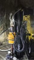 China 1500mm Drill Pipe Length DTH Drilling Rig 76 - 203mm Drilling Diameter KD-KDQ150 for sale