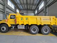 China 25000kg Tramming Capacity Underground Mining Truck With Max Dump Position Height Of 5500mm for sale