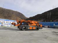 China Max. Depth of Anchor Cable 10m Anchor Bolting and Grouting Equipment with 18Kw Rock Drill Power for sale