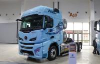 China Shacman X6000 4x2 6x4 510hp New Shacman Tractor Truck  Fuel Tank 400-500L for sale