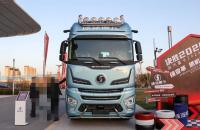 China Shacman X6000 4x2 6x4 510hp New Shacman Tractor Truck  Fuel Tank 400-500L for sale