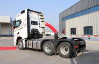 China SHACMAN X6000 6x4 Manual Transmission Tractor Truck 500HP Heavy Duty 4x2 Cummins Engine for sale