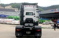 China Shacman X6000 Tractor Head Truck 4*2 Trailer Head To Peru for sale