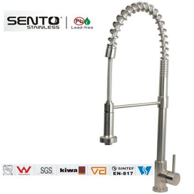 China Modern home faucet single handle pull out kitchen mixer for sale