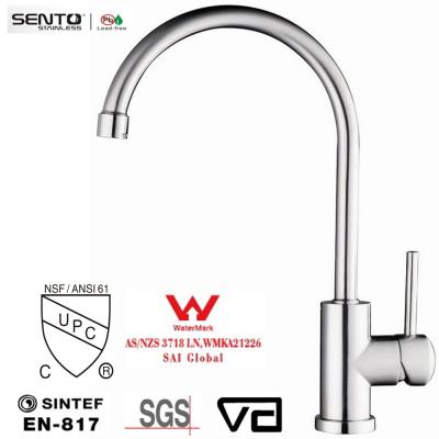 China Single handle cupc water kitchen sink faucet for sale