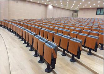 China Fabric Padded Retractable Bleacher Seating Primy Upholstery For Entertainment Center for sale
