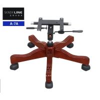 China Office Boss Swivel Chair Wood Base Big Class Chair Five Star Foot Base for sale