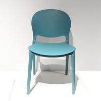 China Seat Dimensions 45H 42W 40D cm Modern Plastic Chair Dining Chair with Sleek Modern Look Comfortable and Easy Maintenance for sale