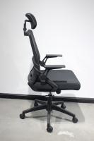 China 200kg Capacity Office Swivel Chair with Breathable Mesh Backrest and Adjustable Seat Height for sale