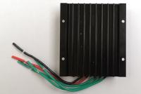 China IP67 Off Grid Inverter Charge Controller 12V 24V 48V 1000W Off Grid Charge Controller for sale