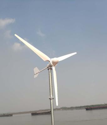 China 3KW 5KW Horizontal Wind Turbine Flange Connection Glass Fibre Blade for sale