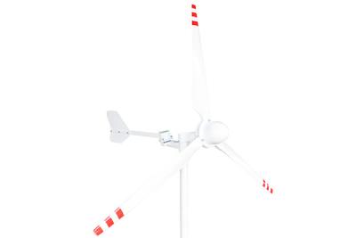 China 100KW 220V Wind Turbine Generator System IP54 Residential Wind Generator for sale