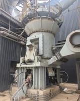 China High Efficiency Energy Conservation Vertical Coal Mill for Cement , Coal and Ore Grinding for sale