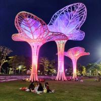 China Outdoor Large Stainless Steel Tree Shaped Landscape Sculpture with LED Corridor Lighting and Mascot Design for sale