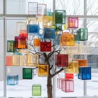 China Luminous Fiberglass Geometric Tree Sculpture-Modern LED Lifelike Interior Art for Hotel Lobby & Commercial Spaces for sale