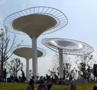 China Outdoor Luxury White Modern Stainless Steel Tree Sculpture with Lighting for Garden and Urban Landscapes Customizable for sale