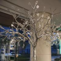 China Luxury Hotel Lobby Decor: Custom - Made Stainless Steel Crystal Tree Sculpture for sale
