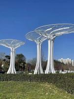 China Aesthetically Inspired Large-Scale Outdoor Metal Sculptures Gravure Printing and Enamelling Technique Tree-Themed Masterpiece for sale