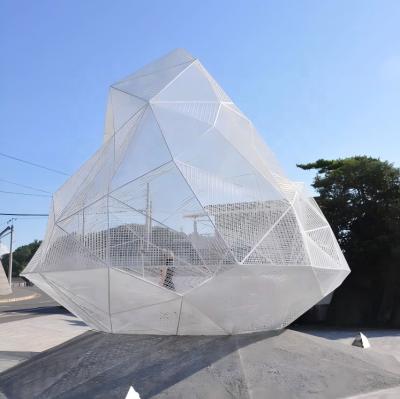 China Modern Mesh Geometric Stainless Steel Sculpture - Outdoor Artistic Ribbon Design for Park/Plaza/Hotel Landscape Decoration for sale
