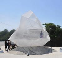 China Modern Mesh Geometric Stainless Steel Sculpture - Outdoor Artistic Ribbon Design for Park/Plaza/Hotel Landscape Decoration for sale