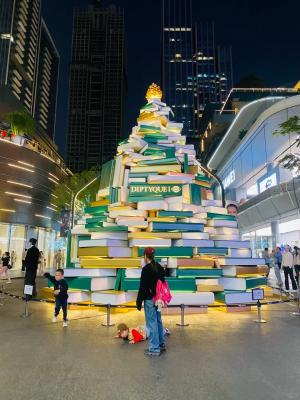 China Grand Illuminated Christmas Tree Canopy - Stainless Steel Structure for Hotel Courtyard Decorations for sale