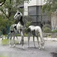 China Custom Animal Sculpture Designed for Indoor Outdoor Shopping Mall Exhibitions with Modern Abstract Equine Artistic Themes for sale