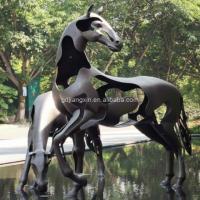 China Custom Animal Sculpture Designed for Indoor Outdoor Shopping Mall Exhibitions with Modern Abstract Equine Artistic Themes for sale