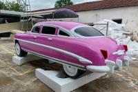 China Customizable Fiberglass Car Sculpture with High Weather Resistance and Artistic Hand-Painted Finish for sale