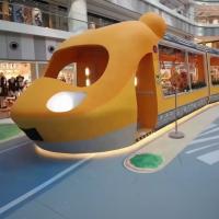 China Custom Yellow Cartoon Train Resin Sculpture with Environmental Protection Resin and 30-Year Quality Guarantee for Indoor Playgrounds for sale