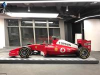 China Custom TOPDON F1 Racing Car Sculpture - Fiberglass & Resin Construction with Weather Resistant Coating for Motorsport Displays for sale