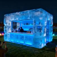 China Modular Ice House Bar - Frost-Themed Pop-Up Shop & Ice Block Architecture for Commercial Attractions for sale