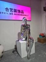 China Instagrammable Glowing Fiberglass Cyberpunk Robot Sculpture for Bar KTV Club Photo Spot for sale