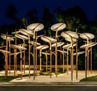 China Modern Outdoor Tree Sculptures Golden Branch With Disk Lights For Garden Pathway for sale