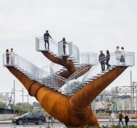 China Outdoor Luxury Modern Abstract Large Custom Stainless Steel Outdoor Sculpture, Interactive Staircase Art Installation for sale
