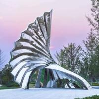 China Wind-Inspired Flowing Ribbon Stainless Steel Sculpture, Mirror-Polished Outdoor Metal Art for Plaza, Park & Hotel Landscape for sale