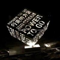 China Modern Stainless Steel Cube-Shaped Decorative Sculptures with Lighting Effect for Indoor & Outdoor Shopping Mall Exhibitions for sale