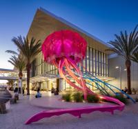 China Dynamic Sculpture Custom LED Giant Jellyfish Art Installations Ideal for Urban Landscape Enhancement and Public Space Decoration for sale