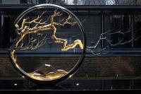 China Custom Stainless Steel Fountain Sculpture 316L Hoop Design for Luxury Real Estate and Architectural Outdoor Decorative Applications for sale