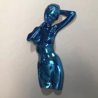 China Shimmering Blue Resin Handicraft Eco Friendly Female Figure Wall Art Elegant Sculptural Decor for sale