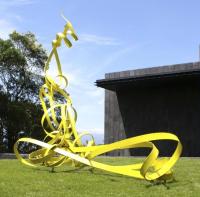 China Vivid Yellow Stainless Steel Ribbon Outdoor Sculpture Spiraling For Park Garden for sale