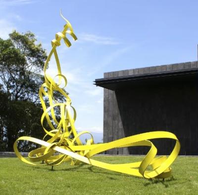 China Vivid Yellow Stainless Steel Ribbon Outdoor Sculpture Spiraling For Park Garden for sale