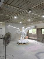 China Waterproof IP65 UV-resistant Fiberglass Sculpture with Customizable Unicorn Statue and Cloud Bench Set for sale
