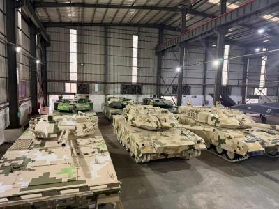 China Giant Stainless Steel Armored Vehicle Landscape Sculpture for sale