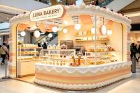 China Custom Fiberglass Bakery Kiosk - Weather-Resistant 7.2m Height Dessert Shop Booth for Malls for sale