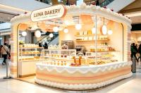 China Custom Fiberglass Bakery Kiosk - Weather-Resistant 7.2m Height Dessert Shop Booth for Malls for sale