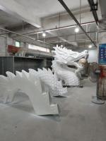 China Custom Fiberglass Golden Dragon Head Sculpture with Smoke-Jet Function and RGB DMX 512 Lighting for Commercial Display for sale